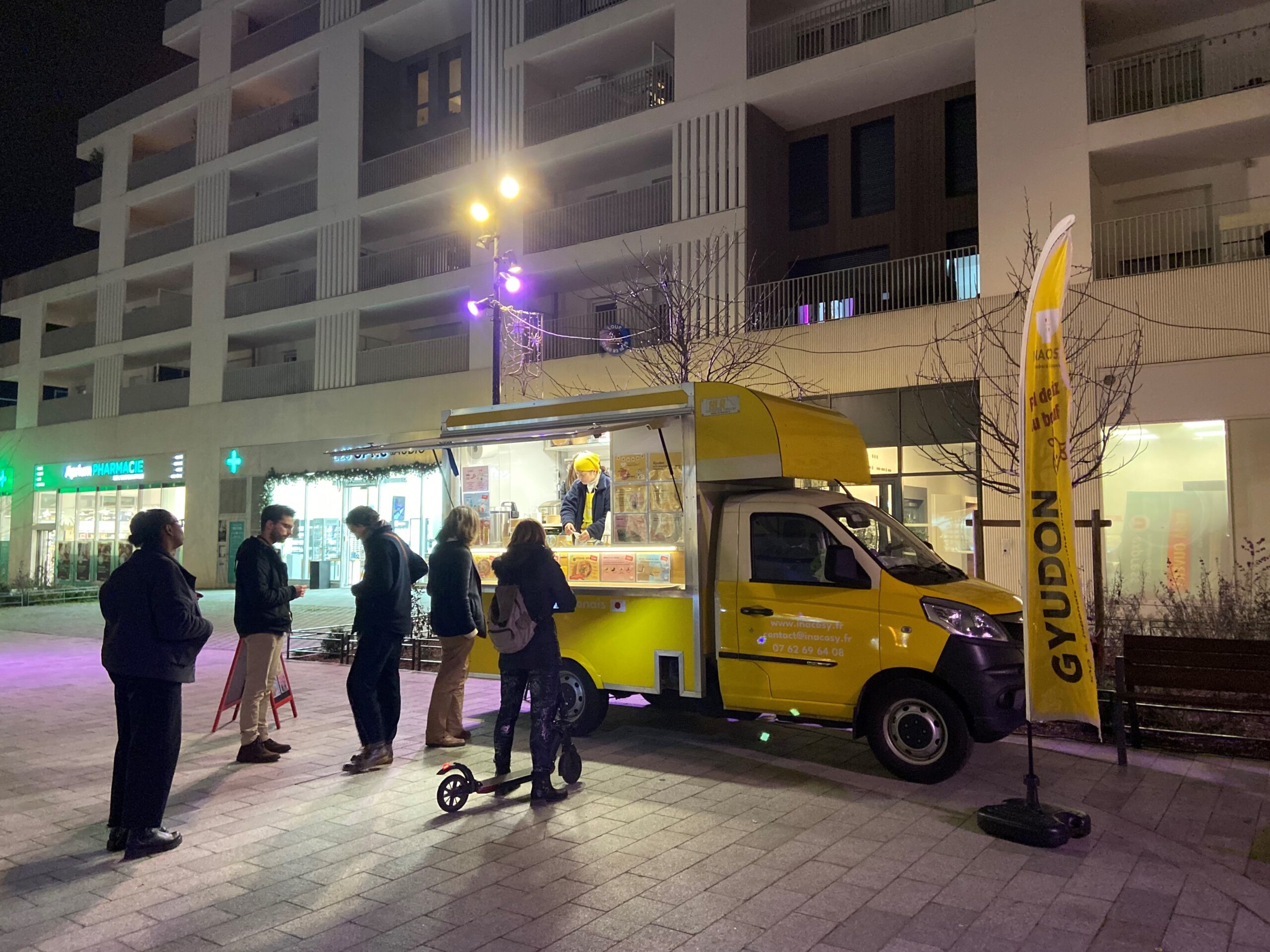 Budget participatif : des food trucks place Simone-Veil